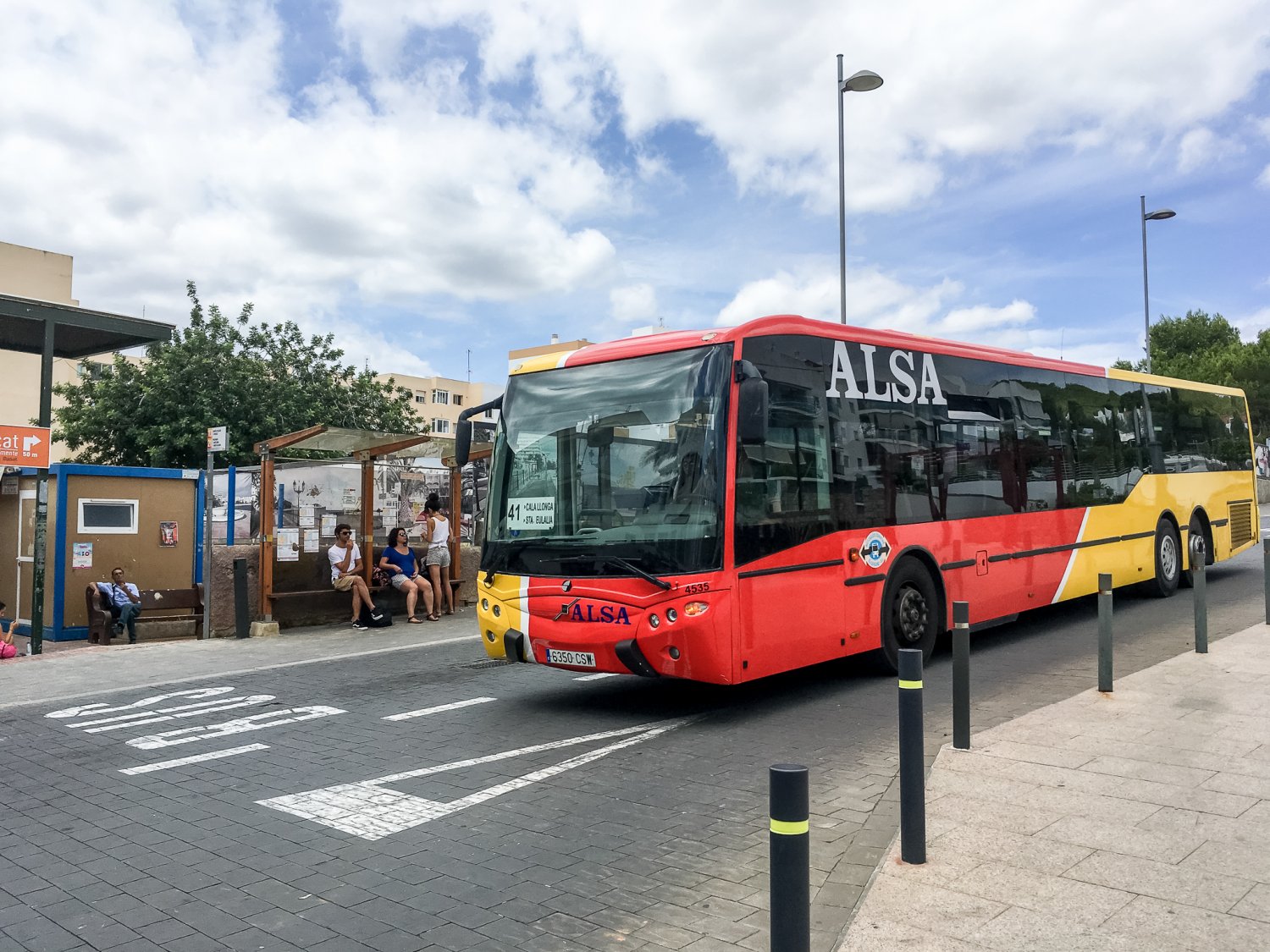 Ibiza Virgins' Guide: Daytime buses | Ibiza Spotlight