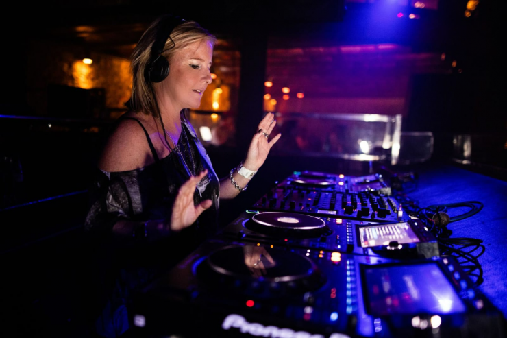 One more tune | Jo Mills | Ibiza Spotlight